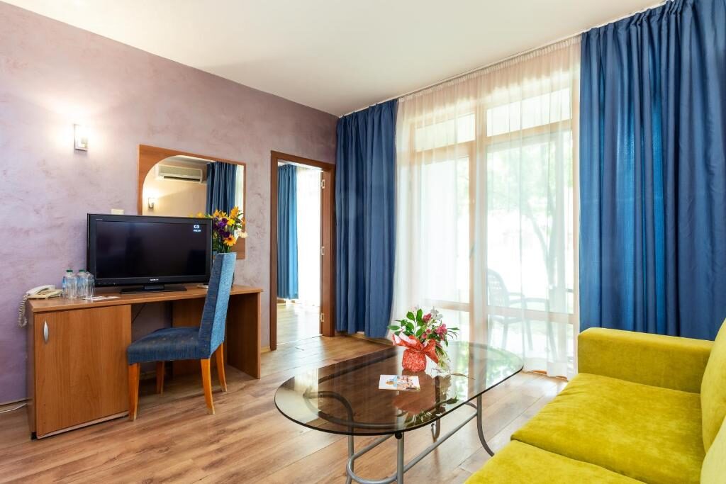 Sunrise Club 3* – Itravel